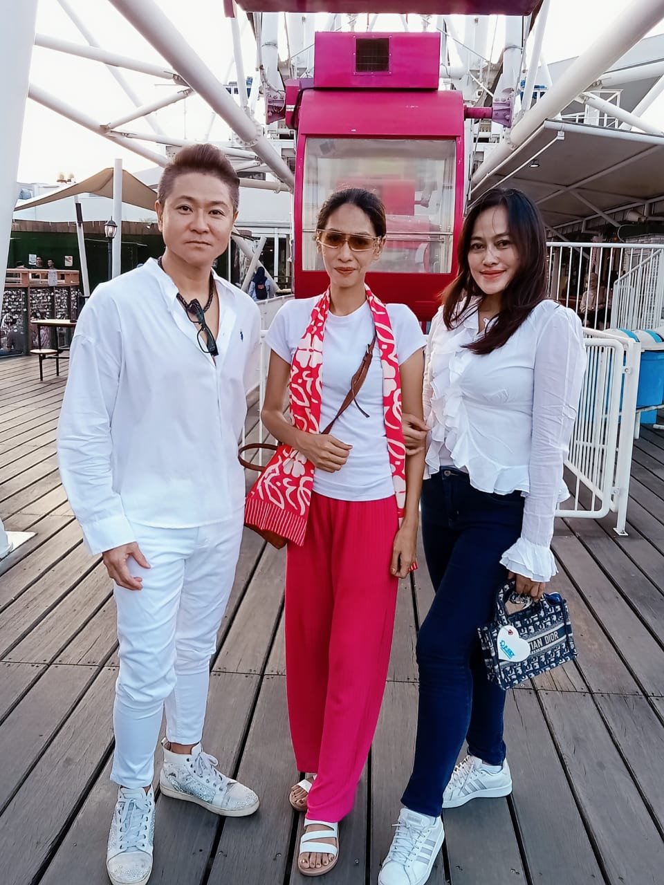 6th anniversary Ferris Wheel AEON JGC - Belantara Budaya Indonesia